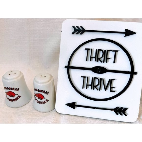 No brand / Not sure | Kitchen | Vintage Arizona Razor Back Salt Pepper ...